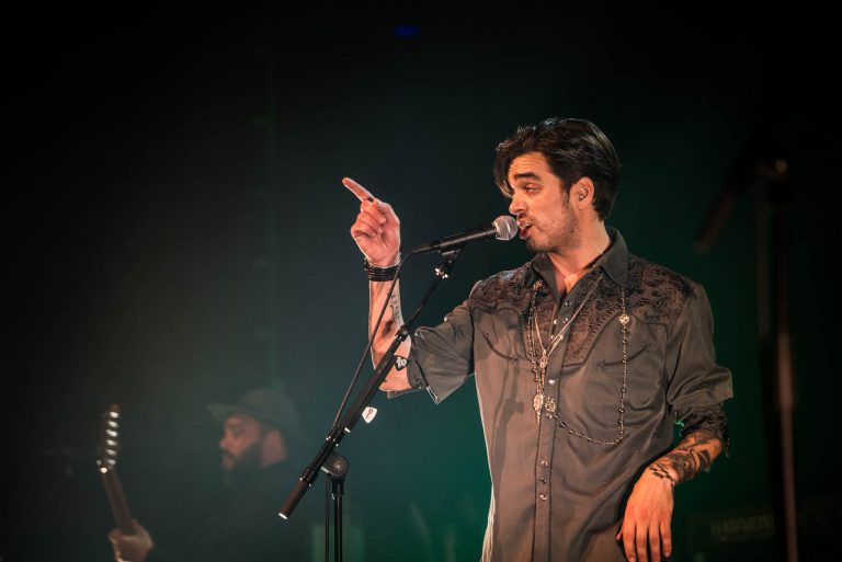 Waylon bewijst klasse in uitverkocht Hedon - .: Maxazine