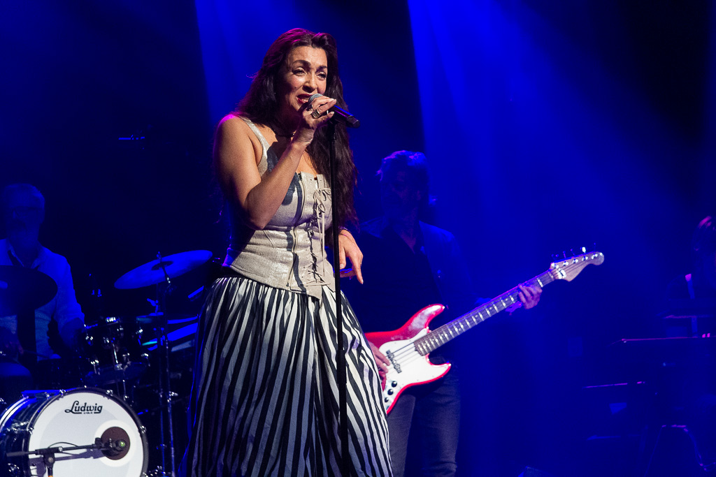 Comebacktour Loïs Lane lijkt genant veel op farewelltournee ...